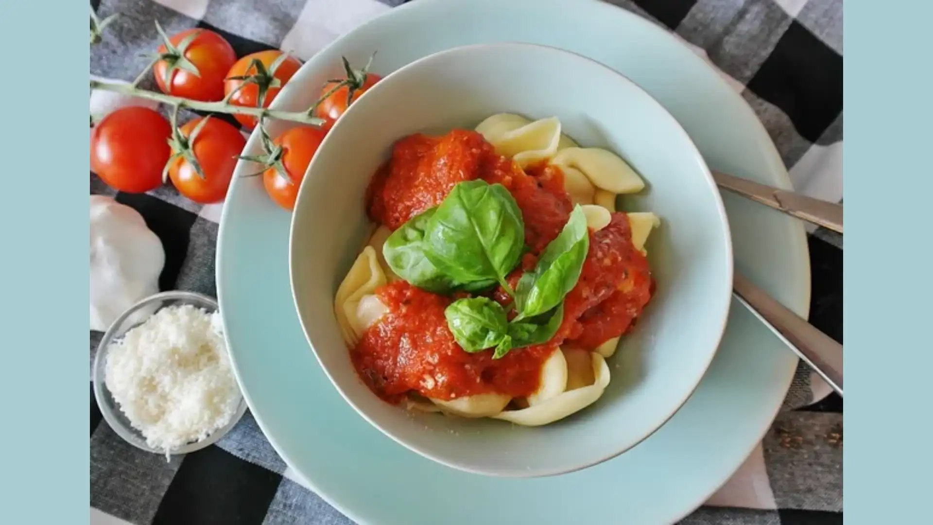 Molho Cru - Como fazer um molho de tomate diferente - Wiki Receitas